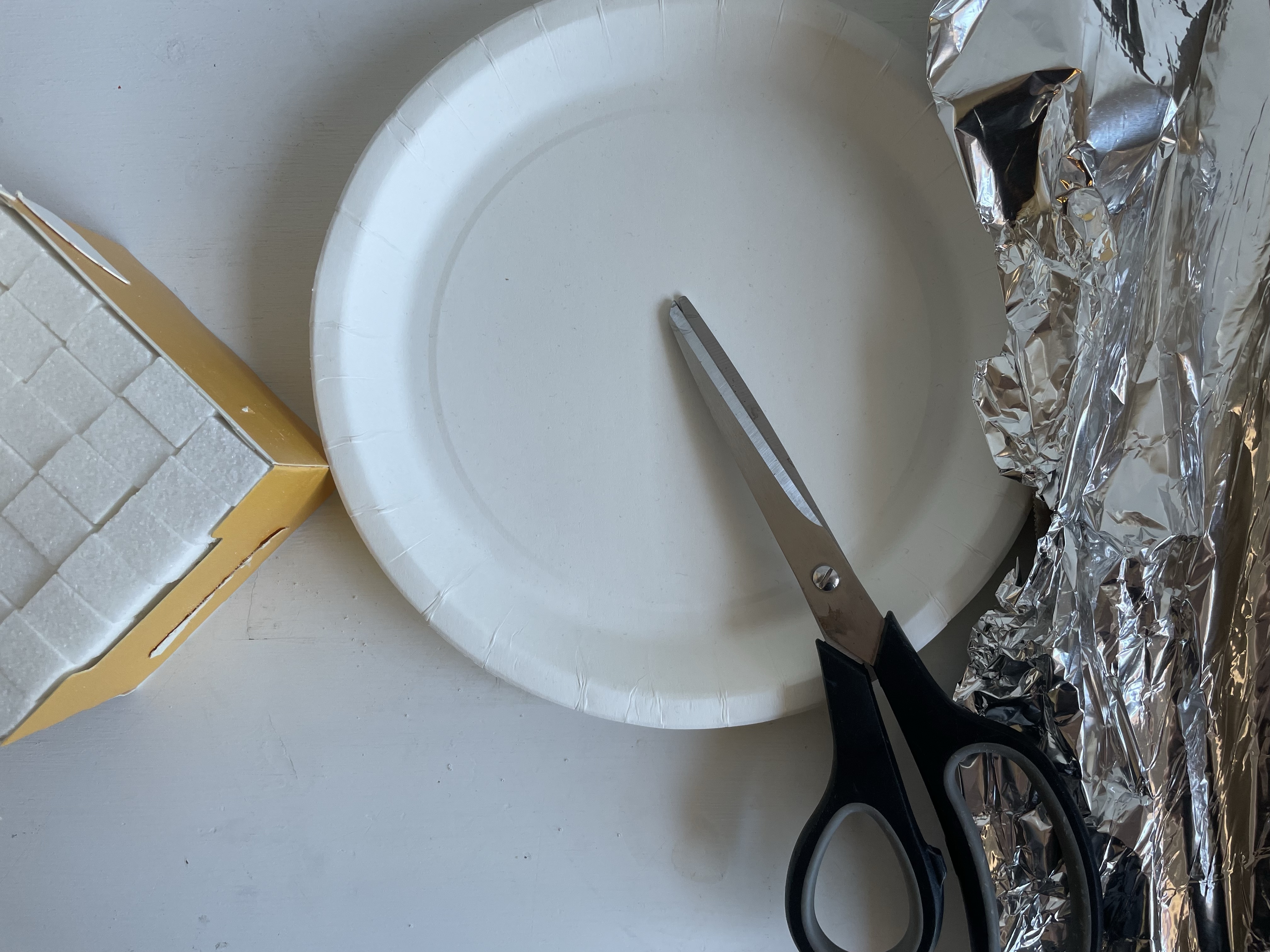 Pyssla en ljuslykta av sockerbitar – Kreativt med kids